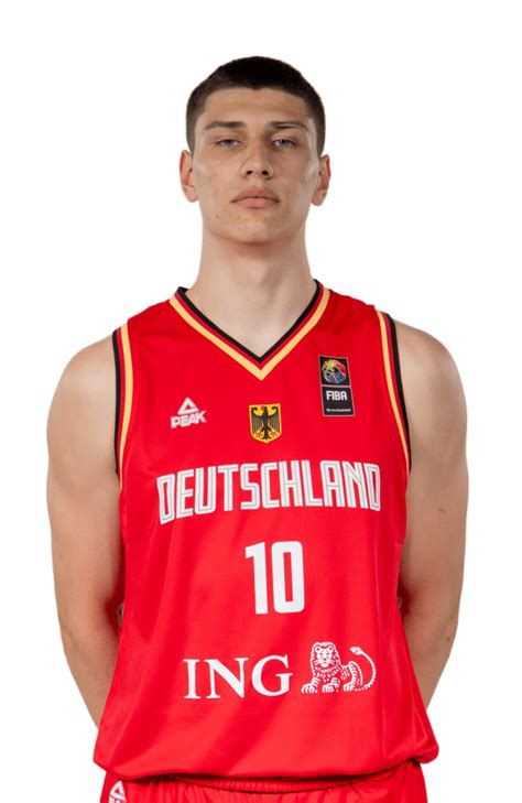 Ivan Kharchenkov Dbb