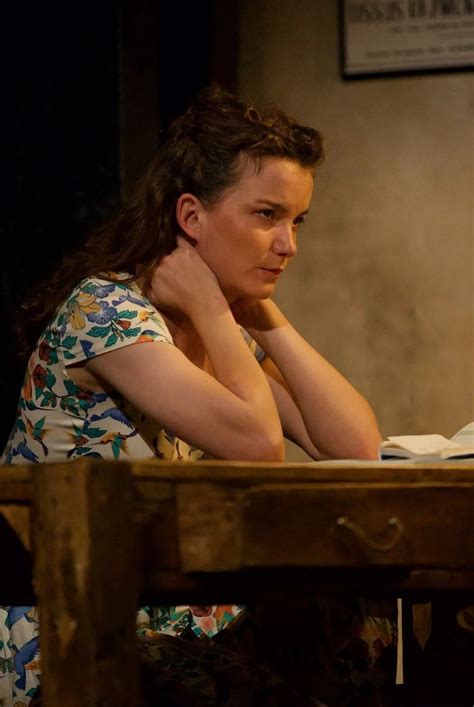 Rencontre Avec Axelle Dodier Ici Tout Commence Partie 2 — Just About Tv