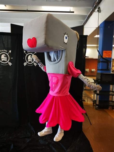 Pearl Krabs Spongebob Diy Costume Pearl Krabs Costume Diy Pearl