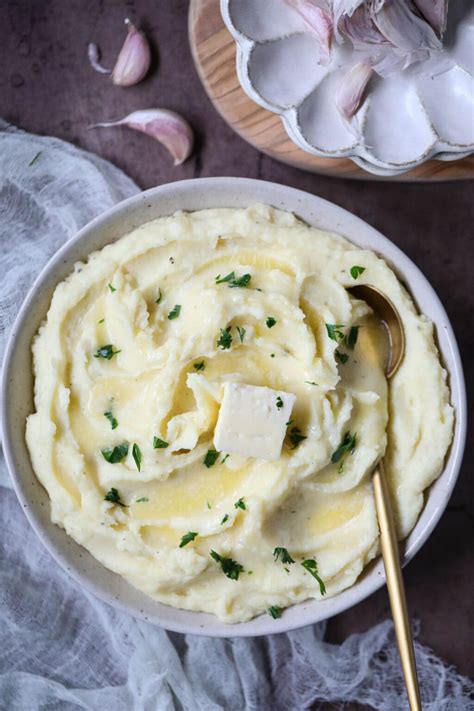 Creamy Garlic Mashed Potatoes Pink Owl Kitchen