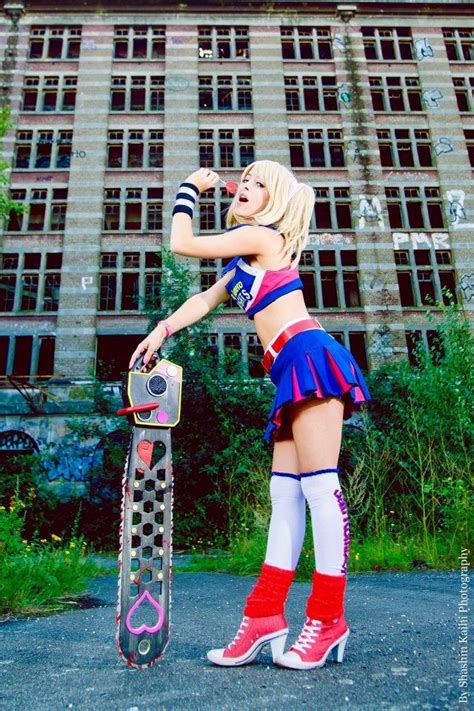 Parle Moi Cosplay 1 Lily On The Moon Daily Héros