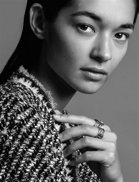 Anelia Model Women Ethereal