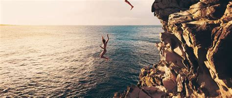 Cliff Jumping Oahu Best Spots For All Levels Meldrums On The Move