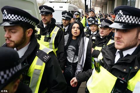 Met Police Say They Forcibly Removed Anti Hamas Protester From Pro