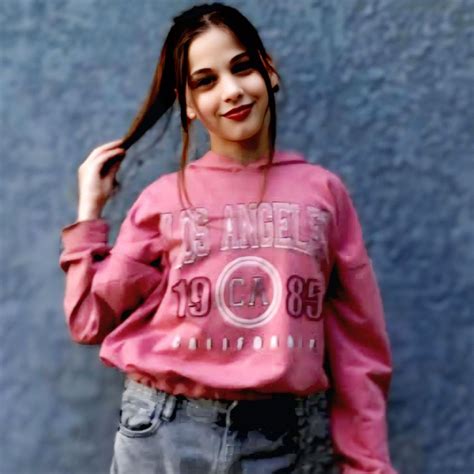 Renata Rena On Reels Facebook