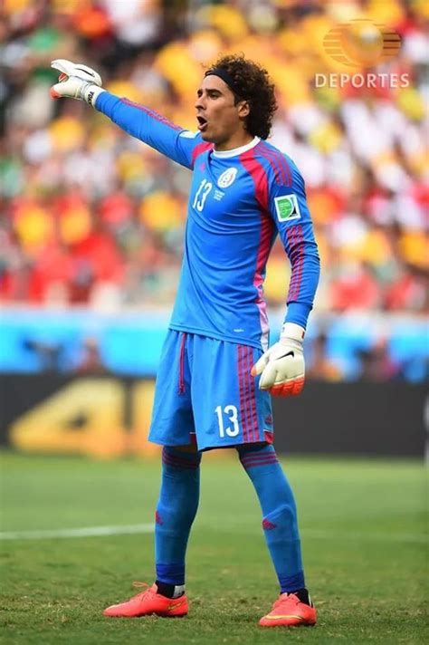Memo Ochoa Mexico Worldcup Brazil 2014 Ochoa Wallpaper 4k Ochoa