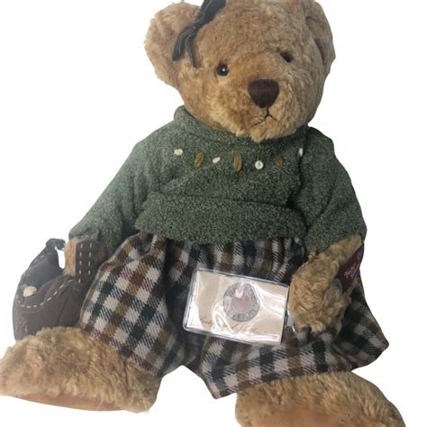 Russ Berrie Vintage Edition Collection 14 Bear Lady Shelbys