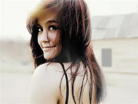 Foto Terbaru Agnes Monica