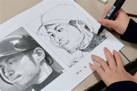 授業紹介1年「点描画家になりきろう！」 ｜ ニュース ｜ 帝塚山学院高等学校 美術系専攻
