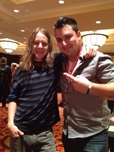 Maxime Et Maxence Cormier Des Hôtesses Dhilaire à Contact Ouest Maxime