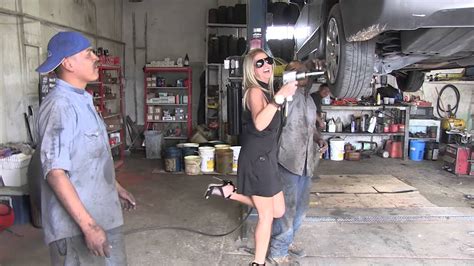 Sexy Chef Wendy Changes Tires In Grants Nm Youtube