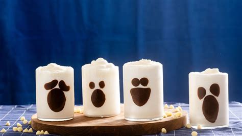 Low Carb Ghost Cocktail