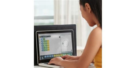 Irobot Root Rt0 Coding Robot W Brick Top Bundle