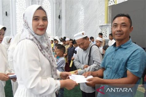 Dwp Tapsel Gelar Pengajian Bersama Di Masjid Agung Syahrun Nur Antara News Sumatera Utara