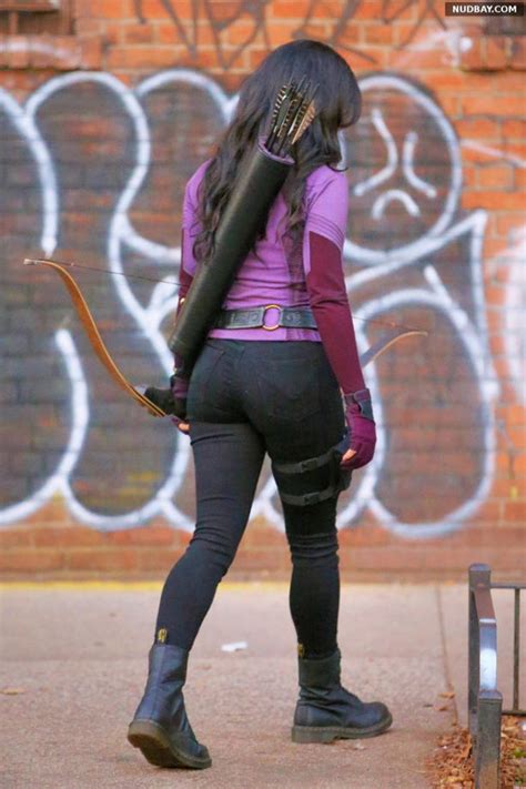 Hailee Steinfeld Booty On Hawkeye Set In New York City Dec 08 2020 Nudbay