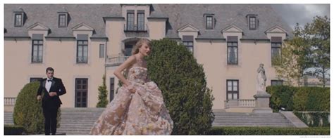 Sean Opry Stars In Taylor Swifts ‘blank Space Music Video The