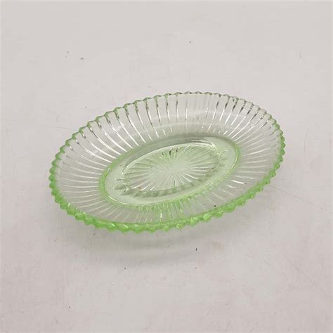 Vintage Small Uranium Glass Dishs