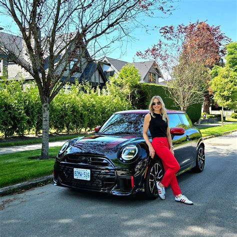 Andrea Spencer A First Look Of The All New Ford Expedition 💥 Check