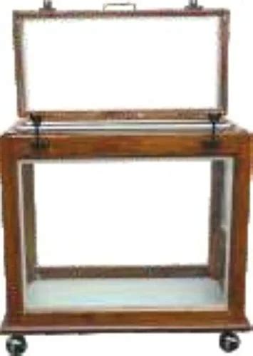 Chromatography Chamber For Laboratory Use At Best Price In Ambala