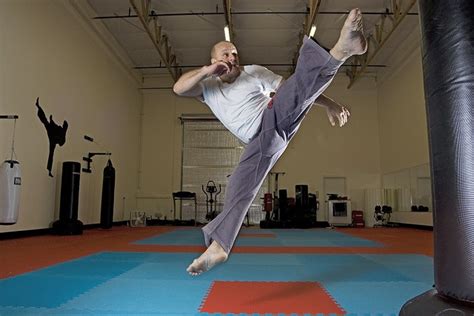 Tom Callos Jump Round Kick 2 Martial Artists Martial Arts Martial Artist