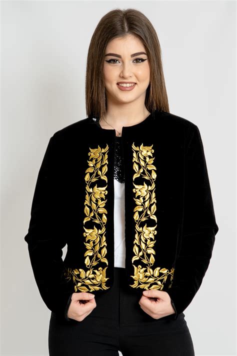 Sacou Din Catifea Broderie Cu Fir Lame Auriu Erika Ii Traditionale