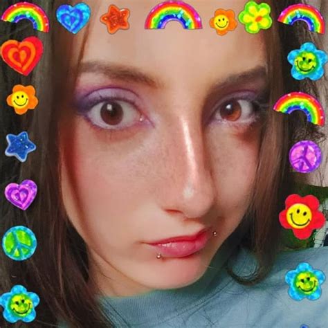 Andreea Ioana On Threads