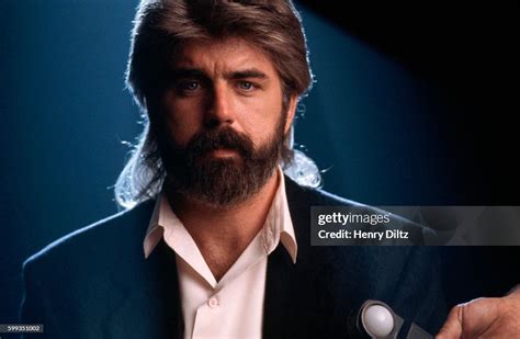 Rock Keyboardist And Vocalist Michael Mcdonald A Veteran Of Both