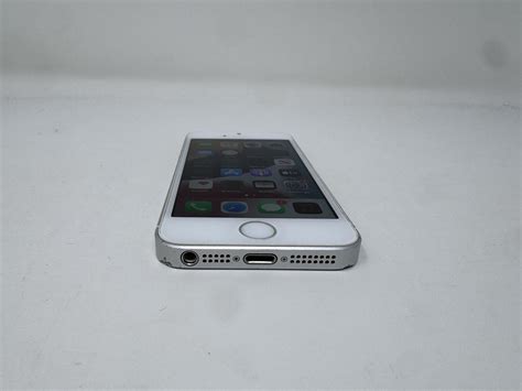 Apple Iphone Se 1st Gen 2016 Unlocked Silver 32gb A1662