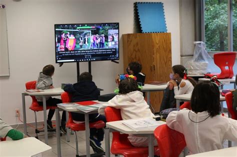 ¡nuestros Salones Se Pintaron Tricolor Colegio Alemán Alexander Von