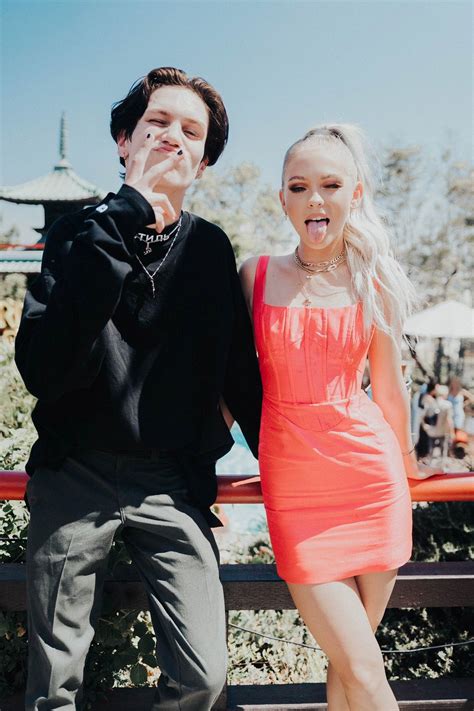 Hollywire Hosts Jordyn Jones Enjoys Pool Party At Yamashiro Pool In Los