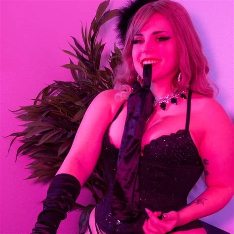 Lilith Lamour Lilithlamour • Threads Say More Lilith Lamour Lilithlamour • Threads Say More