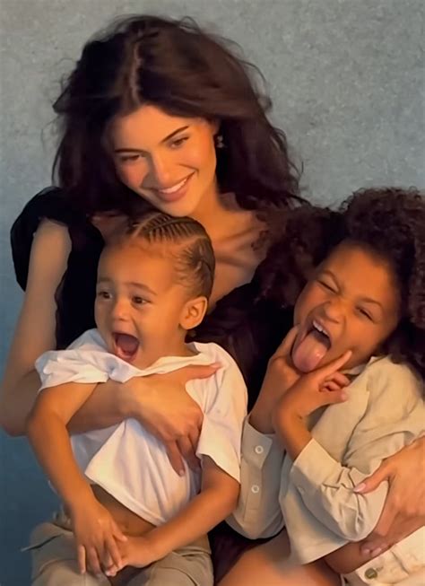 Meme Girls Kylie Jenner Finally Talks About The Ozempic