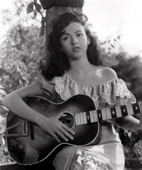 50 Charming Photos Of Young Rita Moreno In The 1950s ~ Vintage Everyday