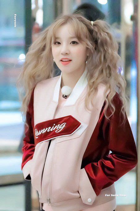 Kpop Girl Groups Korean Girl Groups Kpop Girls Girl With Hat My