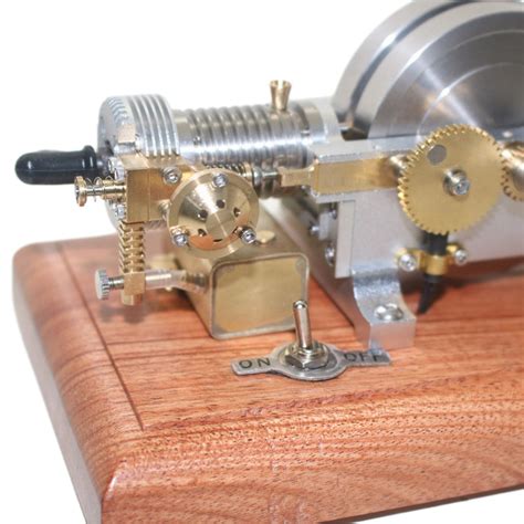 4 Cycle Odd Ball Miniature Hit And Miss Gas Engine Model Air Cooled M96