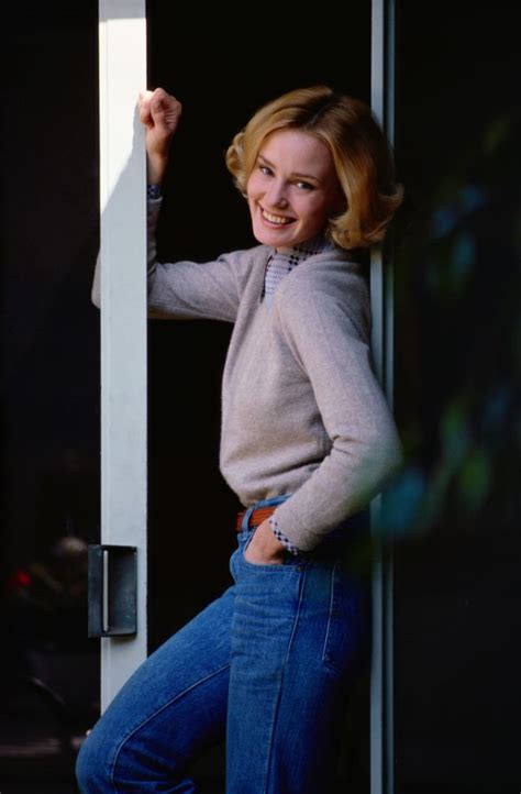 40 Beautiful Photographs Of A Young Jessica Lange In The 1970s And