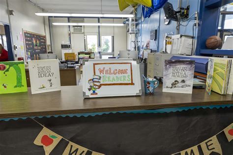 Joseph Battin School No 4 Celebrates Read Across America