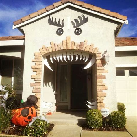30 Monster Doors And Monster Wreaths To Greet Trick Or Treaters This