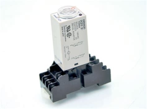 Реле времени Omron H3Y-2 считается одним из весомых