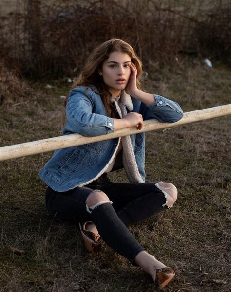 נמאס מהסיפור האישי שלי שכל אחד יראה בי מה שהוא רוצה