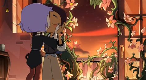 Amity Kissing Her Girlfriend Luz By Nicolefrancesca On Deviantart