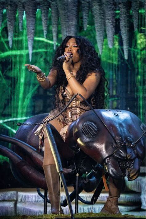 Sza Breaks Silence After Messed Up Glastonbury Show With Low Turnout