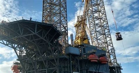 Rowan Announces Contracts For The Ralph Coffman And The Joe Douglas Drilling Contractor