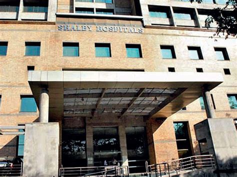 Asha Parekh Hospital Photos
