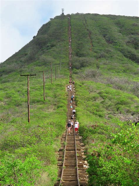 How Oahus Most Dangerous Hike The Koko Crater Stairs Was Saved