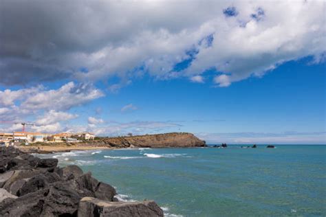 100 Cap Dagde Foto Foto Stok Potret And Gambar Bebas Royalti Istock