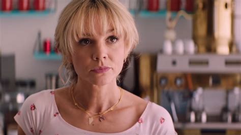 Promising Young Woman Carey Mulligan Busca Vingança Em Primeiro