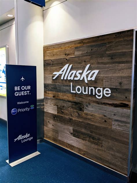 Alaska Airlines Lounge Access Elevates Your Journey