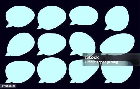 어두운 배경에 낙서 말풍선 세트 벡터 말하기 또는 대화 거품 구름 아이콘 텍스트 또는 통신 개념에 대한 스톡 벡터 아트 및 기타