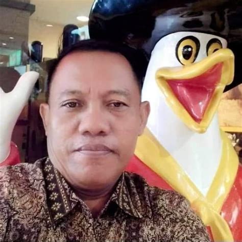 Afri Naldi Naldi8534 • Threads Say More